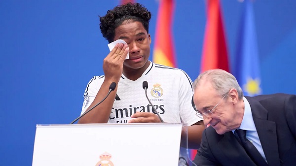Transfer: Endrick breaks down in tears as he joins Real Madrid ...